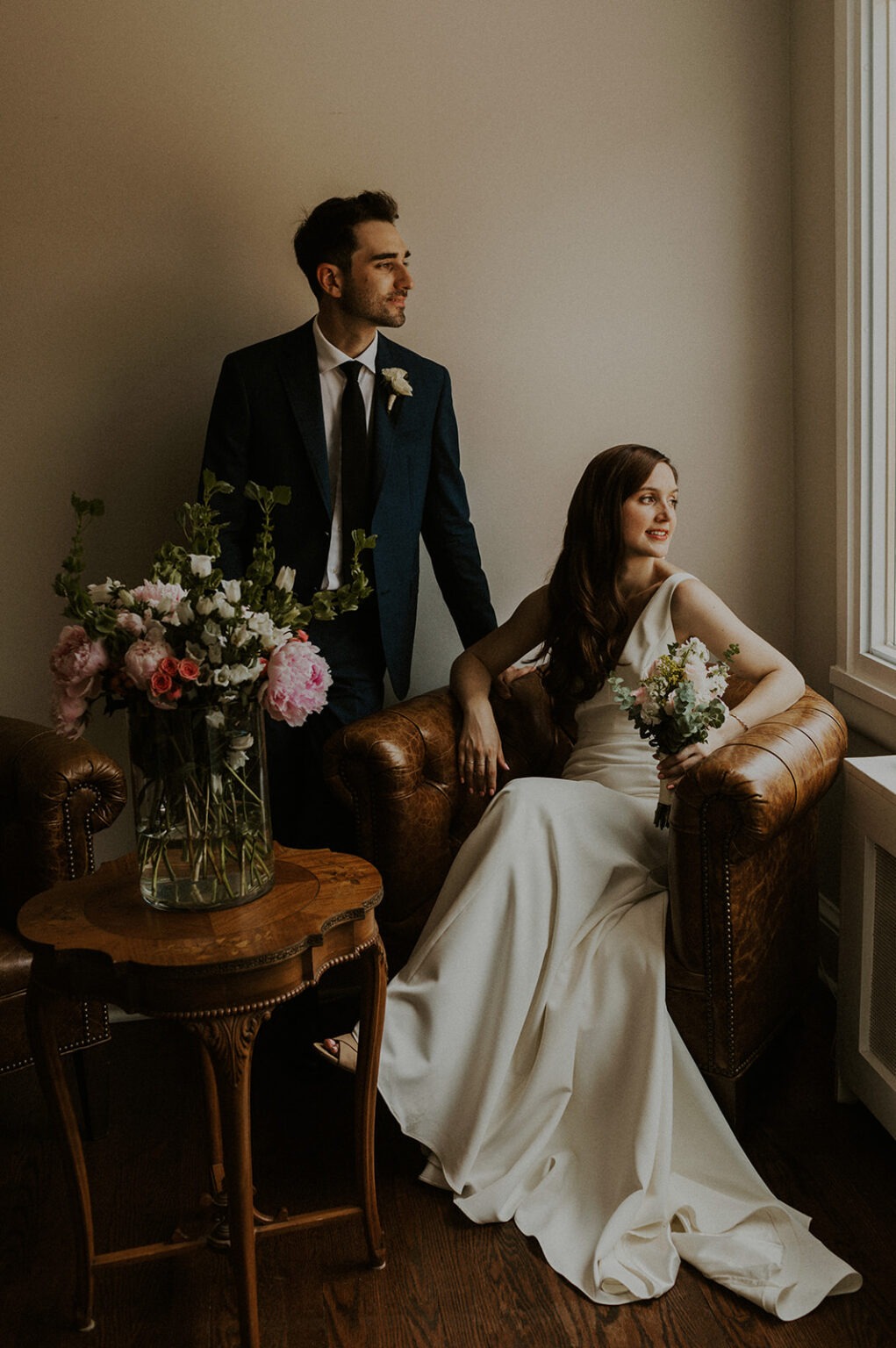 Pros & Cons of a DIY Wedding: How to Get Friends & Family Involved ...